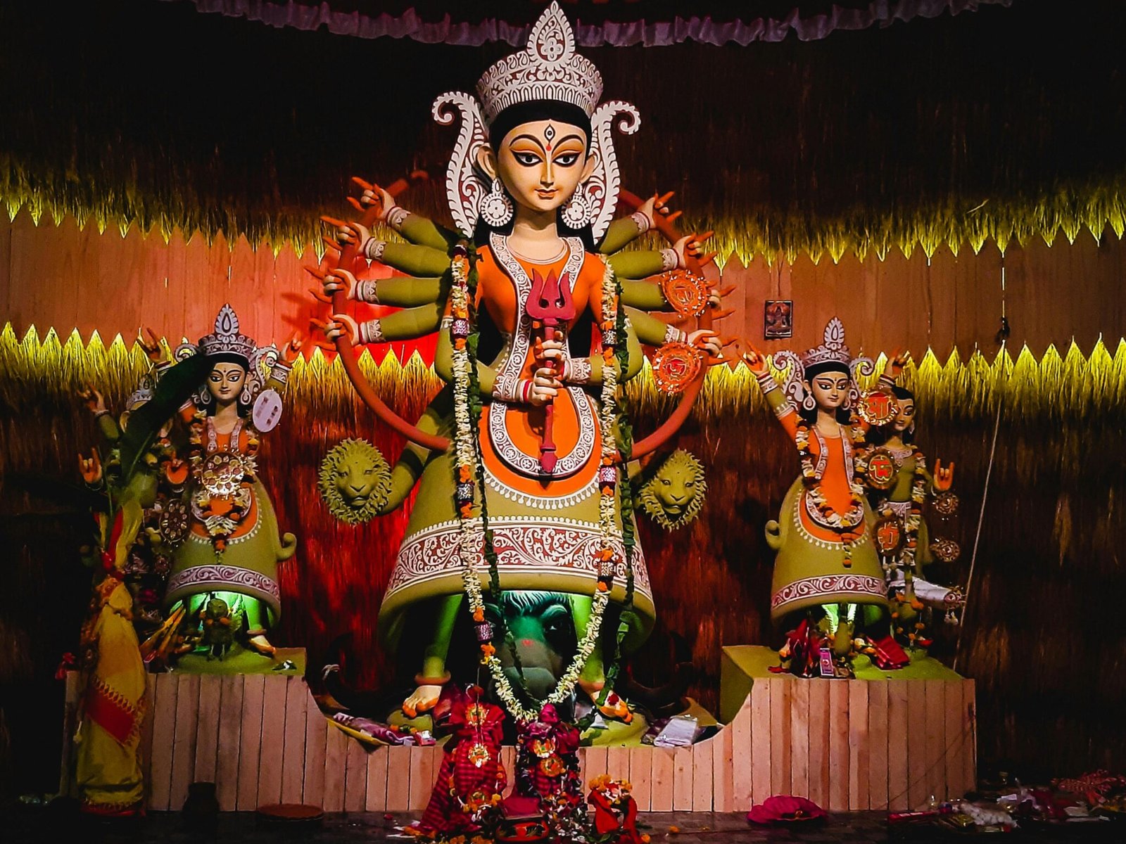 9 Ultimate Tips: Durga Puja Pandal Hopping in Kolkata (Experience the ...